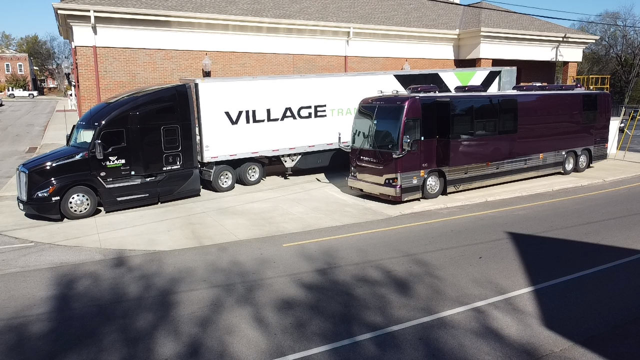 Tour Trucking & Tour Bus Rental Packages | U.S. and Canada